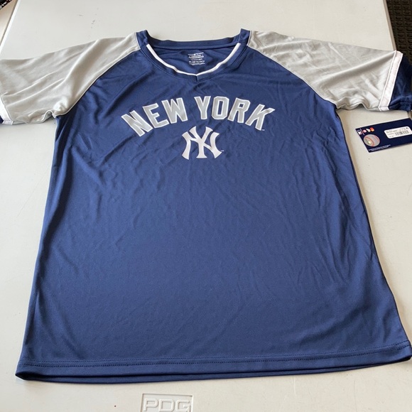Genuine Merchandise | Shirts & Tops | Nwot Genuine Merchandise New York ...